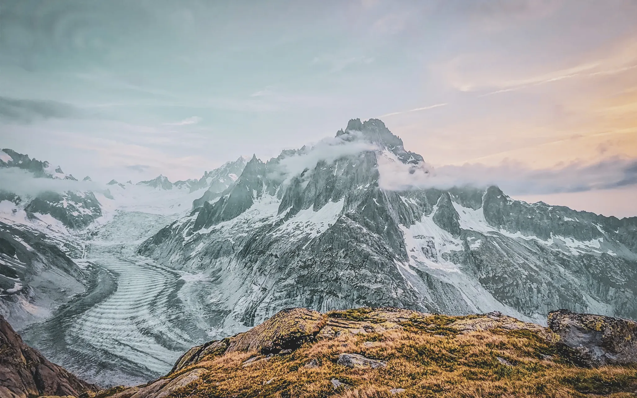 The legendary Haute Route Chamonix-Zermatt: Guide and history